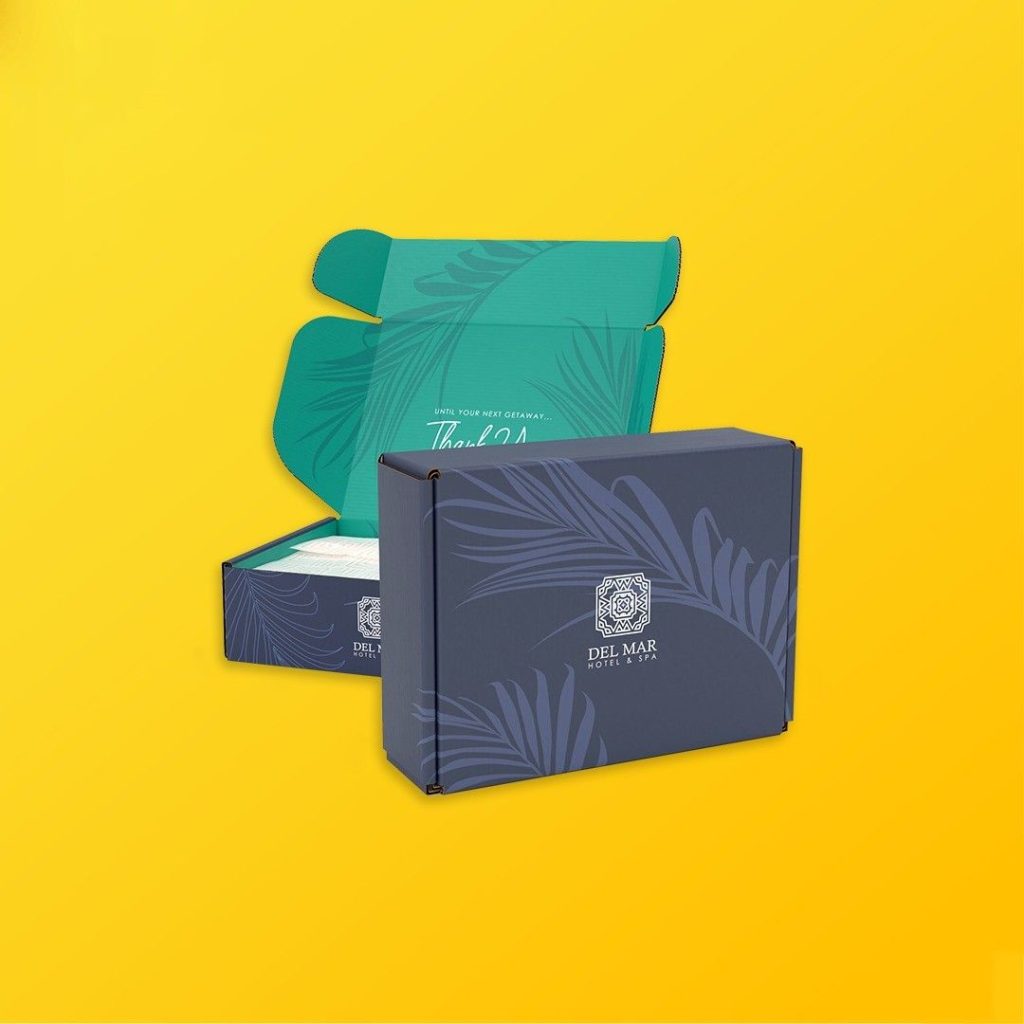 Custom luxury Mailer Boxes | Silver Edge Packaging