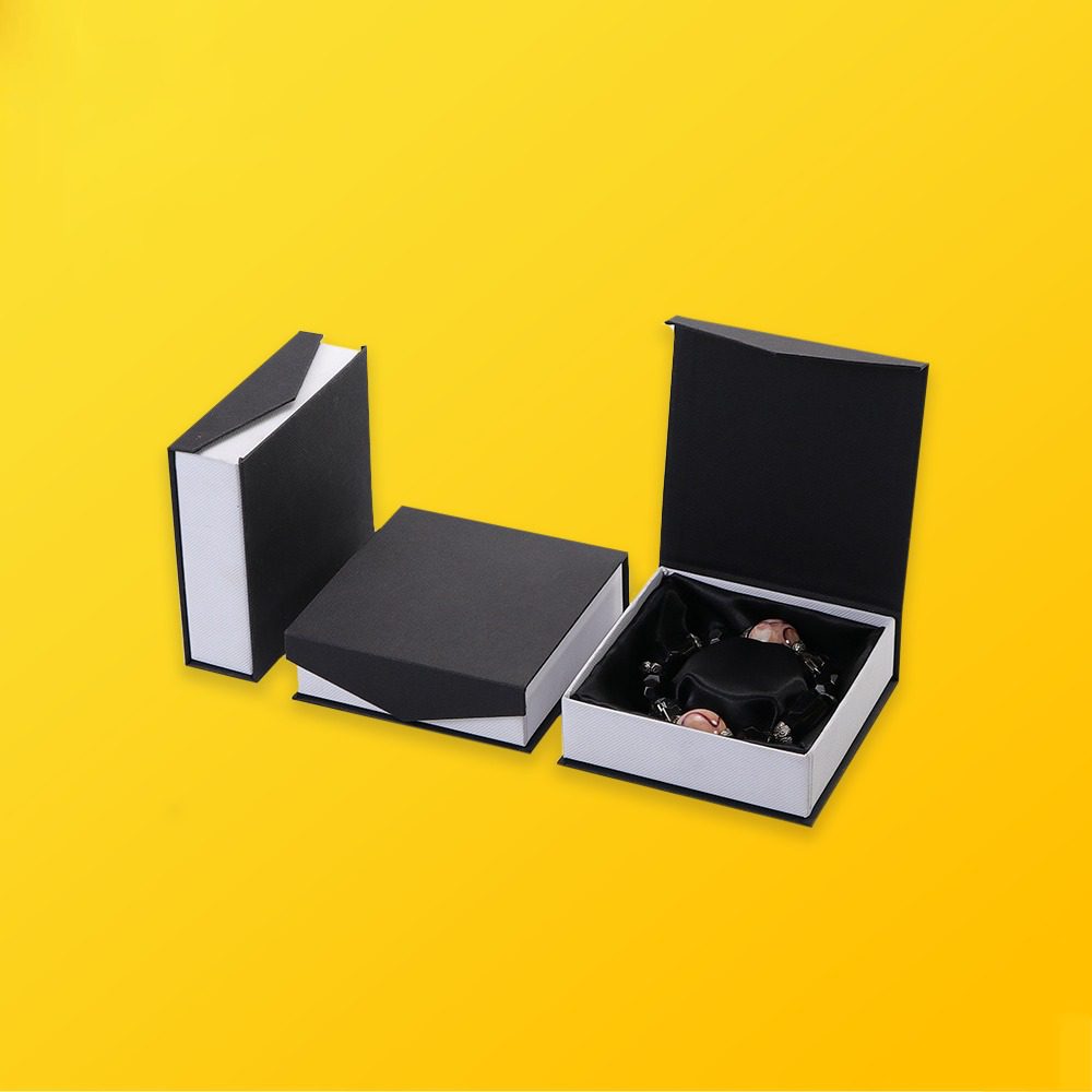 Custom Anklet Boxes | Silver Edge Packaging